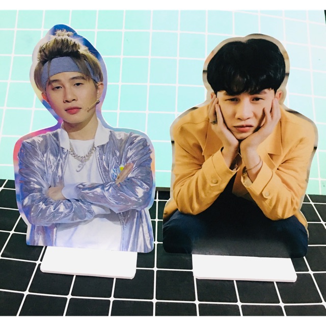 Tượng mô hình để bàn jack j97 , Standee để bàn phương Tuấn jack j97 ...