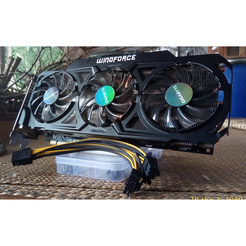 GIGABYTE R9 290 WindForce 3X 4GB GDDR5 memory, 512-bit memory interface ...