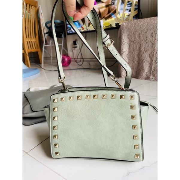 Lc216 Túi si da thật đeo chéo màu xanh mint | Shopee Việt Nam