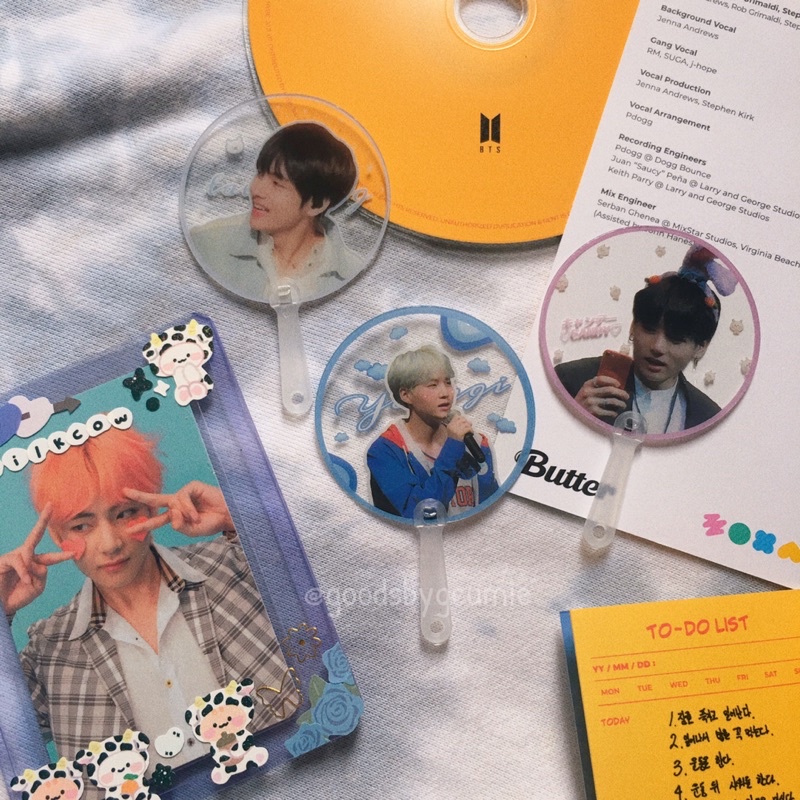 Quạt trong mini BTS | Shopee Việt Nam