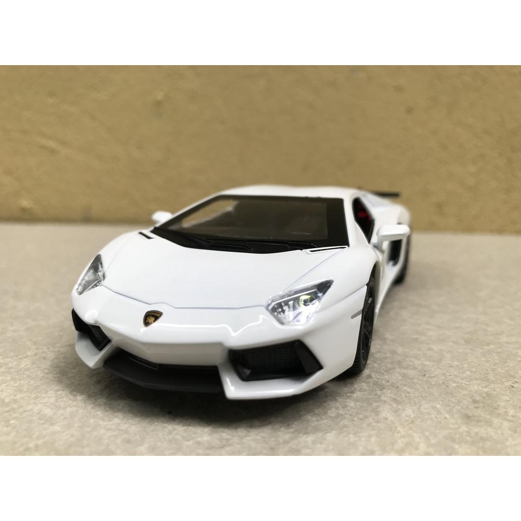Mô hình xe Lamborghini Aventador LP740 1:32 | Shopee Việt Nam
