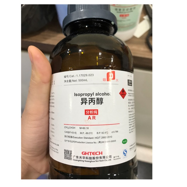 lChất Isopropyl alcohol IPA 2-propanol 99.7% C3H8O chai 500ml Xilong ...