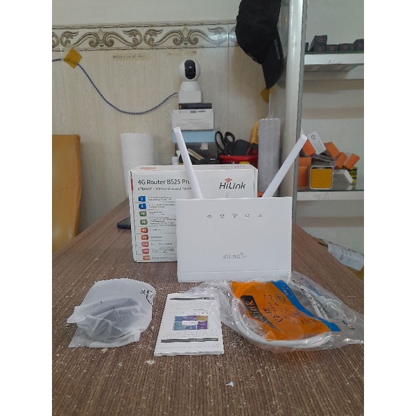 Phát wifi 4G CPE B525 Pro tốc độ cao( cắm điện) | Shopee Việt Nam