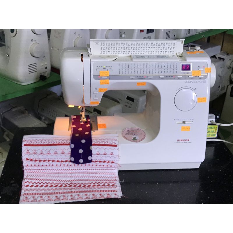 Máy may Singer 7900 DX-Bền, chạy khỏe, may được nhiều mẫu trang trí hoa ...