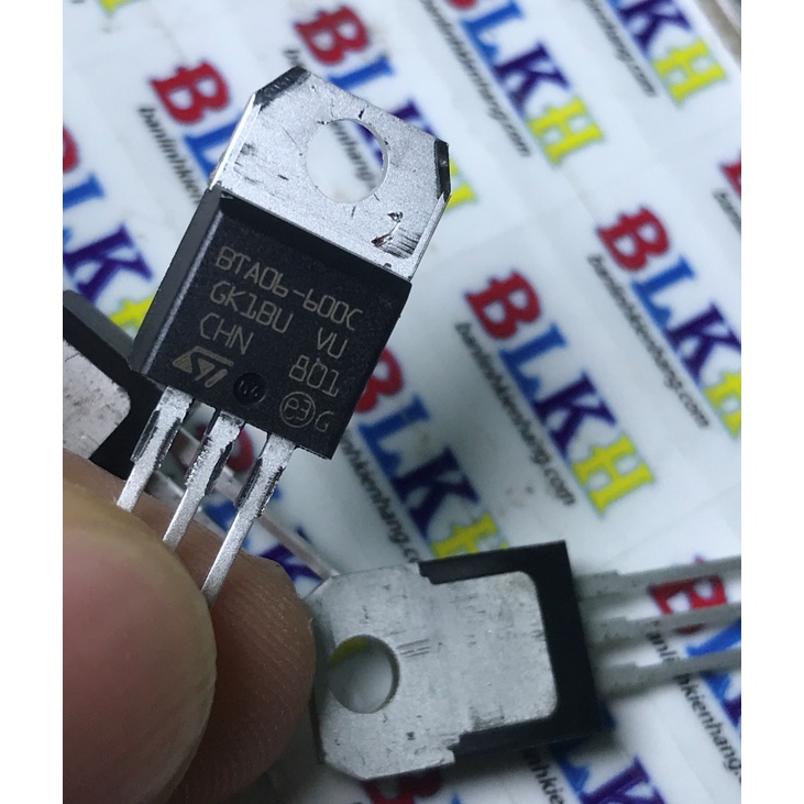 IC TRIAC BTA06-600C 6A 600V TO-220 chính hãng ST | Shopee Việt Nam