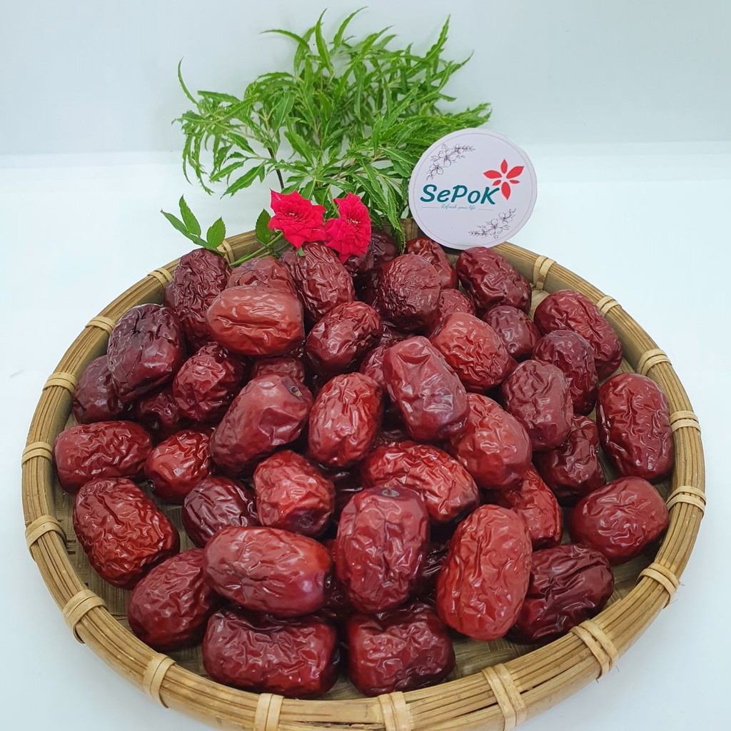 Táo Đỏ Sấy Khô -Túi 500g-Sepok | Shopee Việt Nam