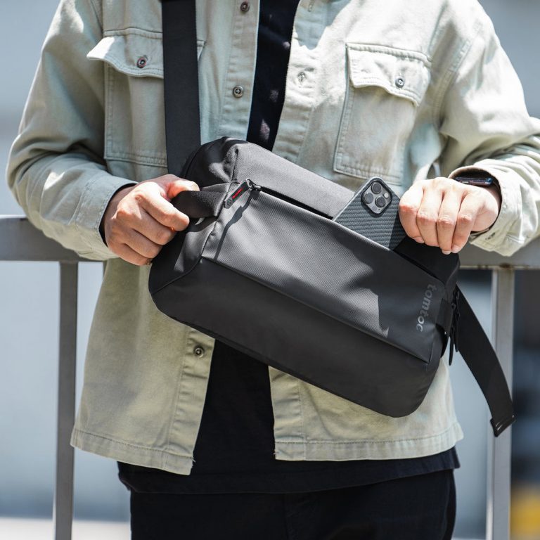 Túi đeo chéo Tomtoc Urban Codura Sling Bag Travel & Work 11" H02-B04D01 chính hãng | Shopee Việt Nam