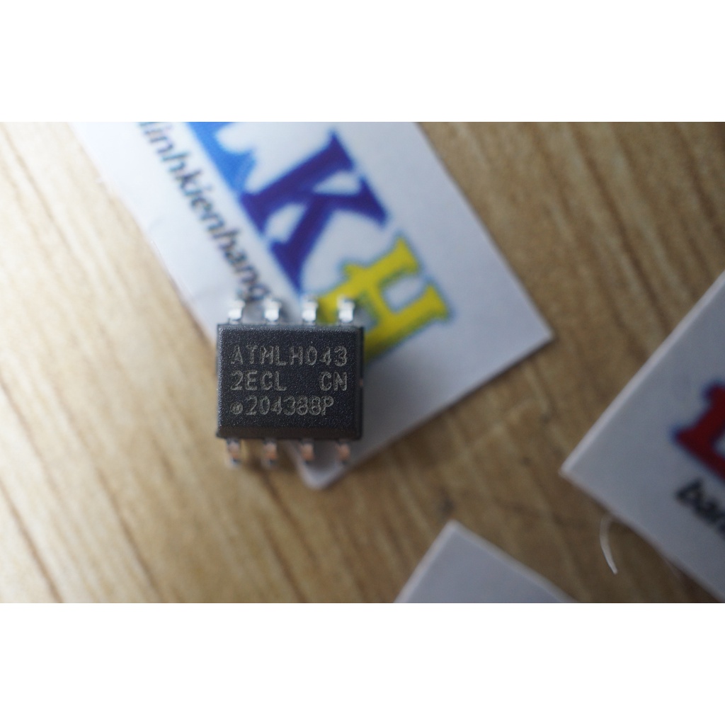 IC Flash EEPROM AT24C256 24C256 2ECL SOP-8 chính hãng Atmel | Shopee ...