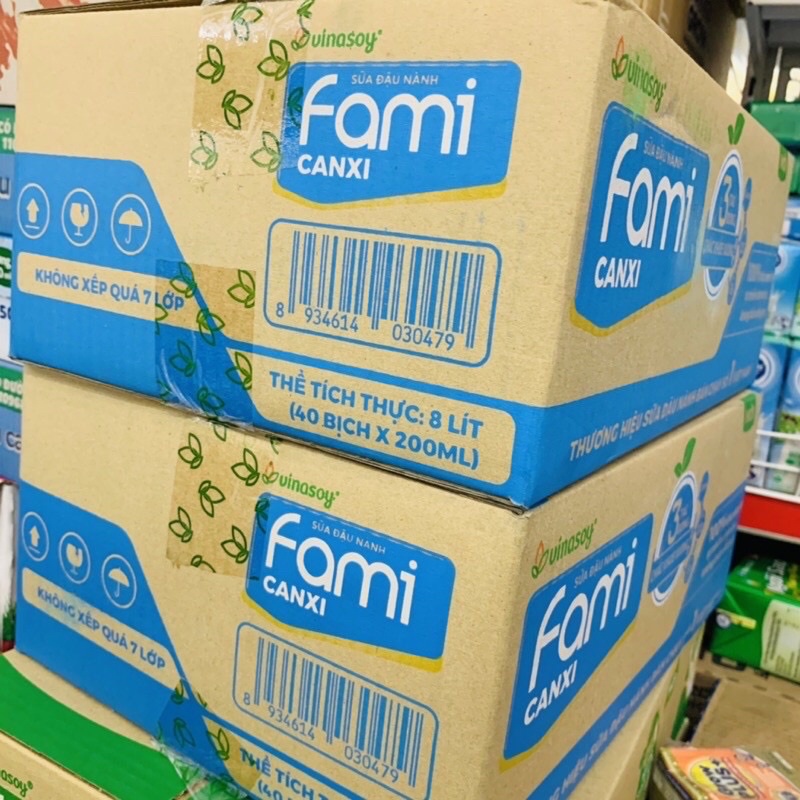 Thùng sữa đậu nành Fami canxi bịch 40*200ml(date mới- ship hoả tốc HCM) | Shopee Việt Nam