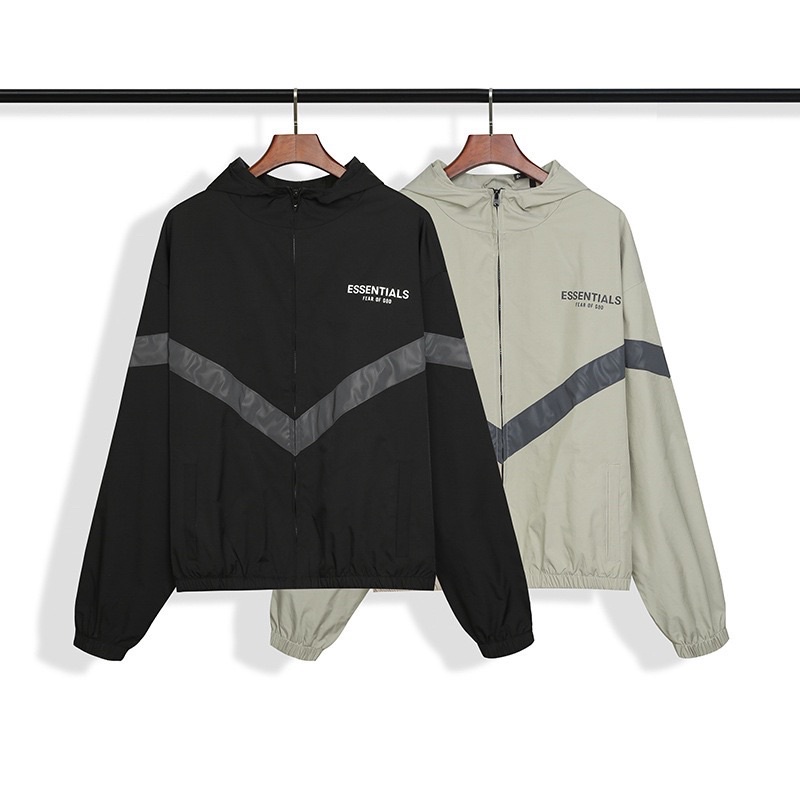 ⚡️[ORDER]⚡️[ẢNH THẬT] Áo khoác Essentials Reflective- Essentials ...