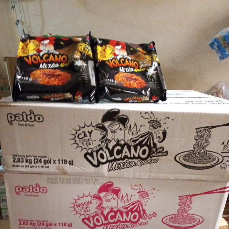 Thùng mì xào Volcano koreno 24 gói | Shopee Việt Nam