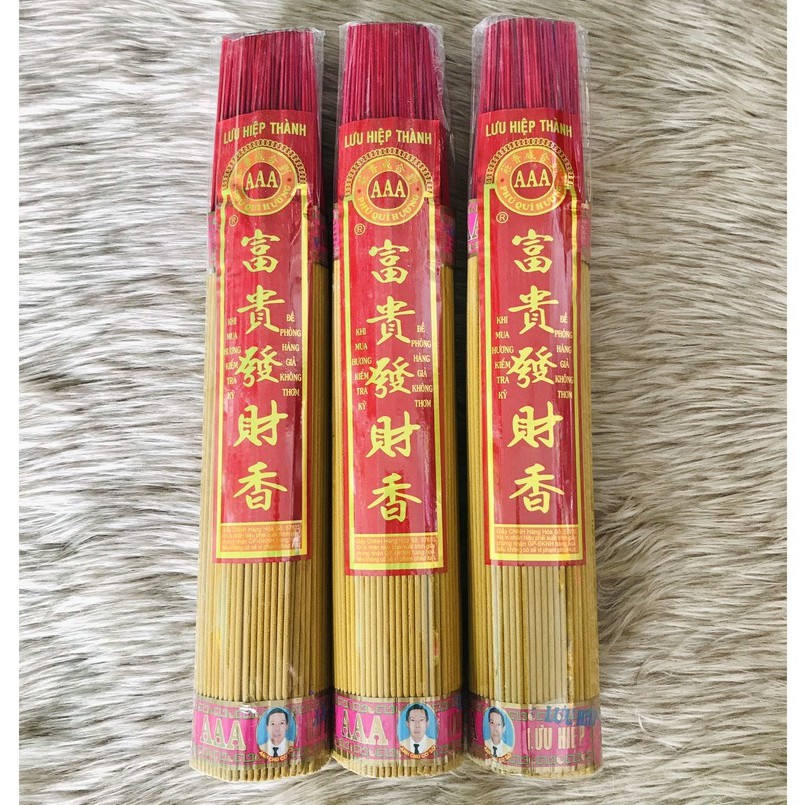 Nhang Thơm Phú Qúy AAA ( 4 Tấc ) | Shopee Việt Nam