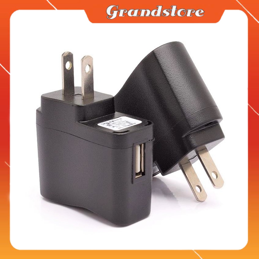 Cốc sạc đen usb 5V-1A có đèn led báo sạc tự ngắt, cóc sạc loa máy dt ...