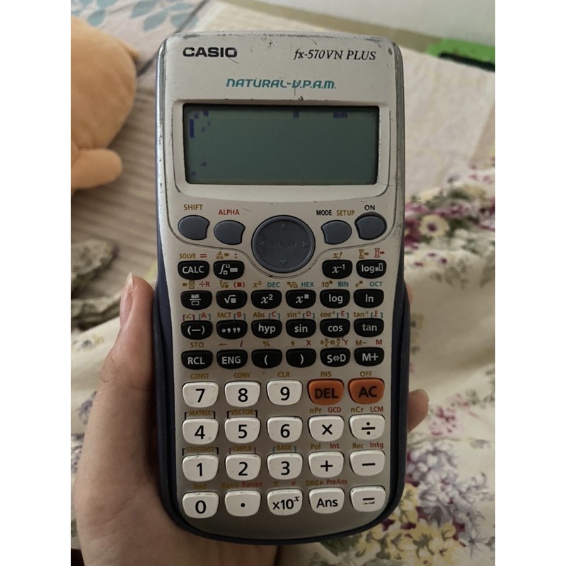 MÁY TÍNH CASIO 570VN PLUS CŨ CHÍNH HÃNG | Shopee Việt Nam