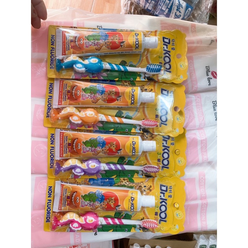 Kem đánh răng + bàn chải Dr Kool | Shopee Việt Nam