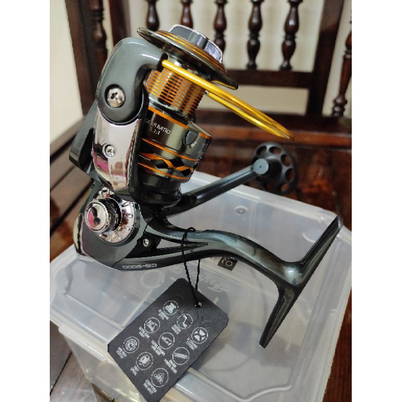 Máy câu Yolo Cool Spin CS-6000 hộp nhựa. | Shopee Việt Nam