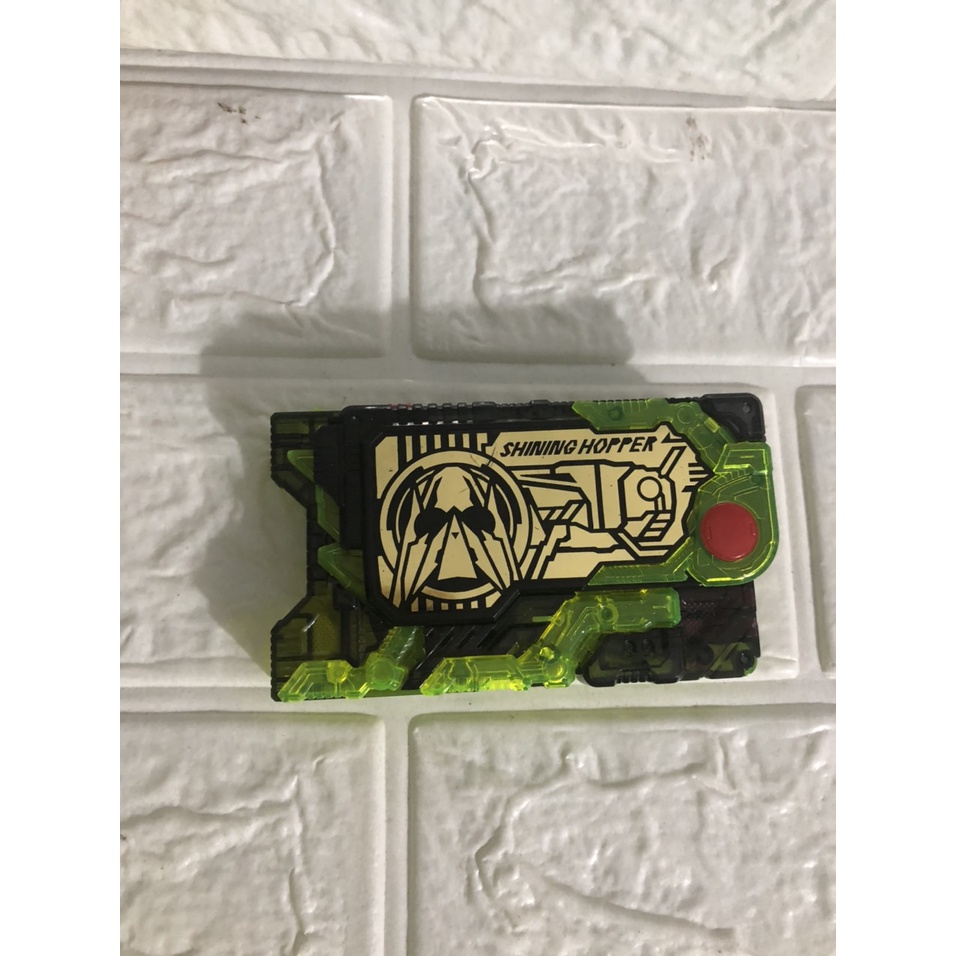 Đồ chơi Kamen Rider Zero-One DX Shining Hopper Progrize Key | Shopee ...