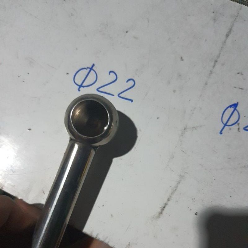 Combo 2 bass inox xỏ ống tròn bắt tường dài 19cm dùng làm sào phơi đồ ...