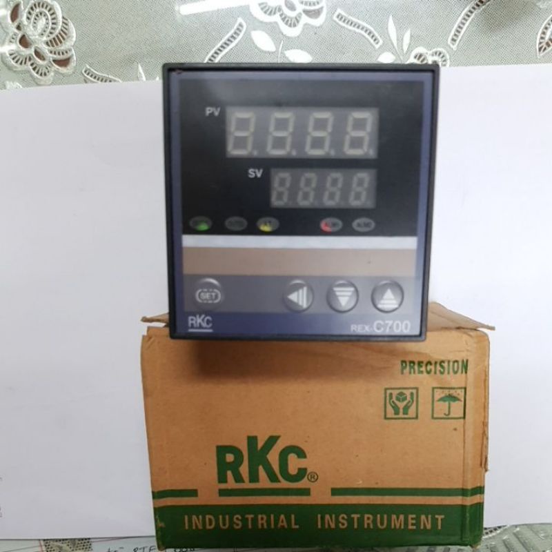 Đồng hồ nhiệt RKC REX C700 bộ điều khiển nhiệt độ đầu ra rơ le, SSR ...