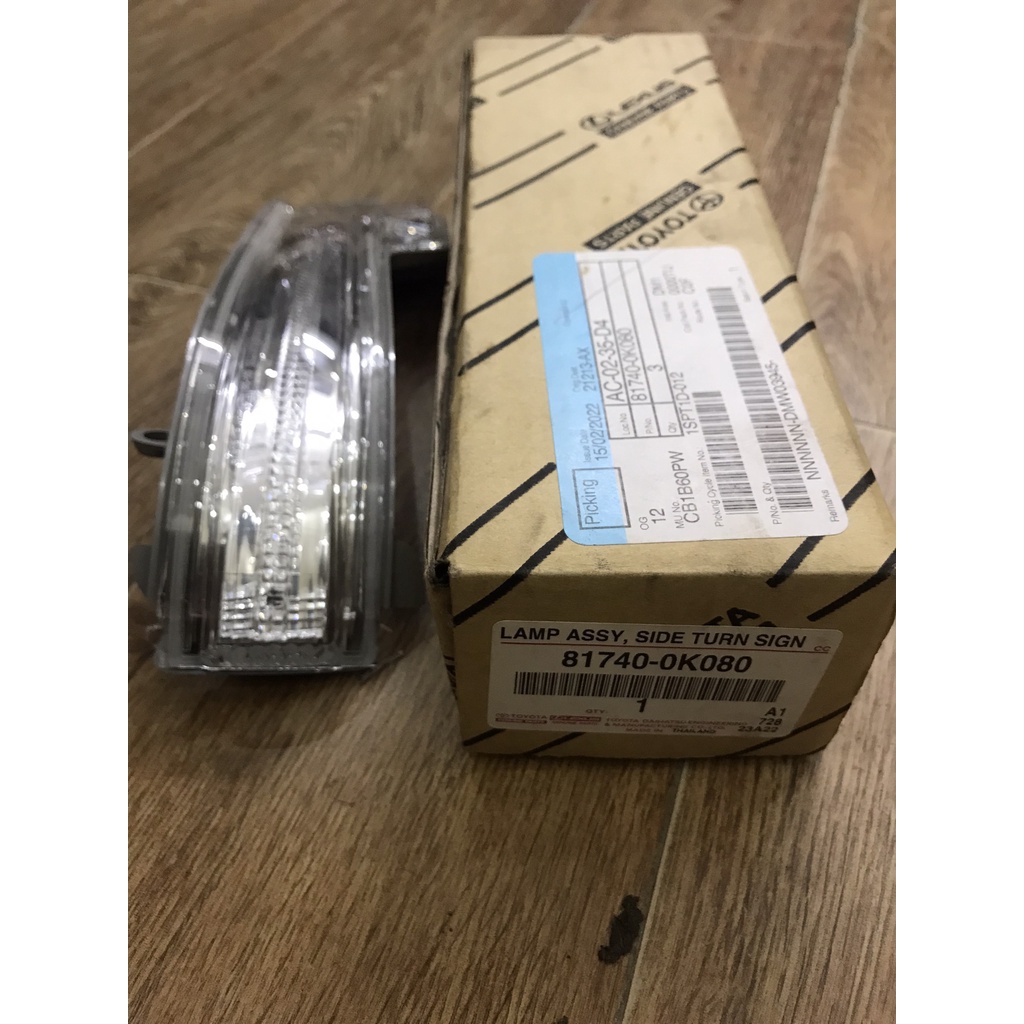 Đèn xi nhan gương Toyota Innova (2016-2019) - 81740-0K080 chính hãng ...