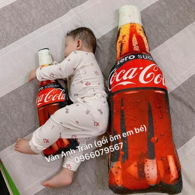 Gối ôm 3D chai Coca | Shopee Việt Nam