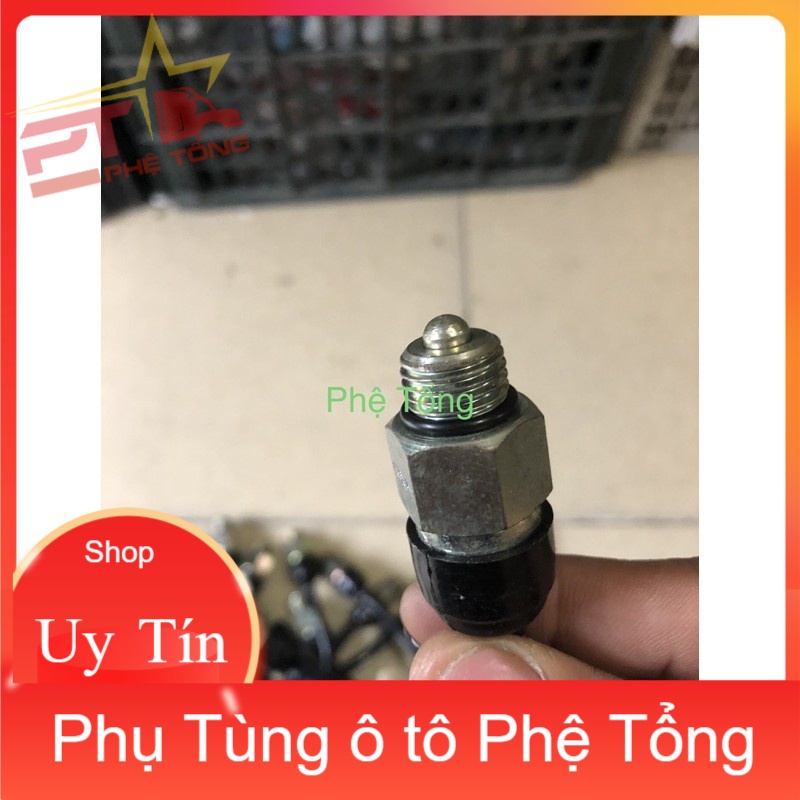 Cảm biến báo lùi Suzuki 500kg/ suzuki 7 chỗ/ Vinaxuki 500kg/ Thaco 750/ Giải Phong 700kg ...