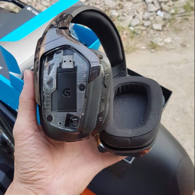 TAI NGHE LOGITECH G933 WIRELESS 7.1 RGB GAMING | Shopee Việt Nam