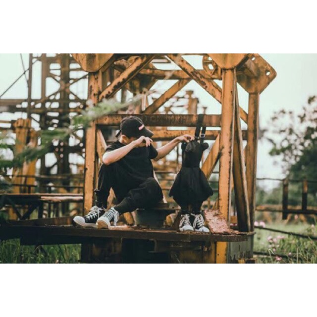 Balo gấu mang giày HNBMG tặng kèm kính thug life | Shopee Việt Nam