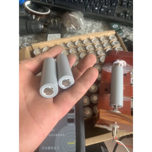 Cell pin Tp 18650 10c/xả 20A mới 100% | Shopee Việt Nam