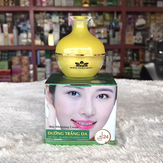 Kem dưỡng trắng da - giữ ẩm và se khít lỗ chân lông Miền Thảo Mộc 10g ...