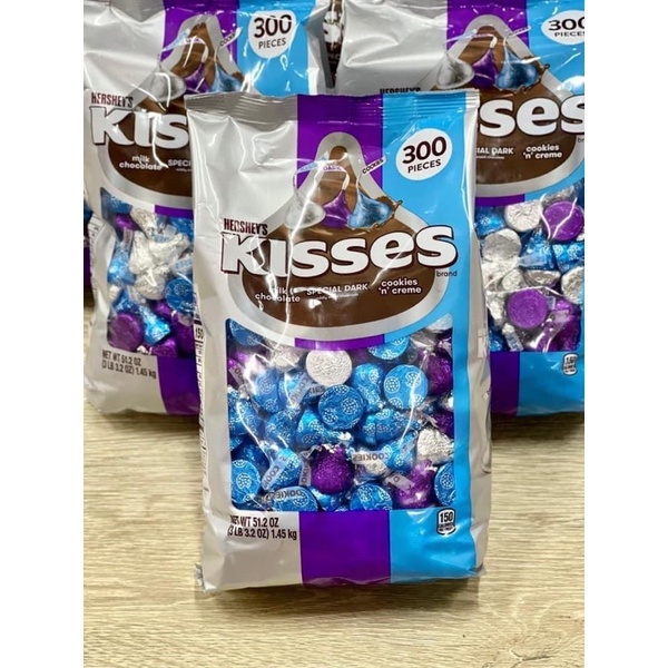 Kẹo socola Hershey Kisses mix 3 vị 300 viên 1,45kg của Mỹ | Shopee Việt Nam