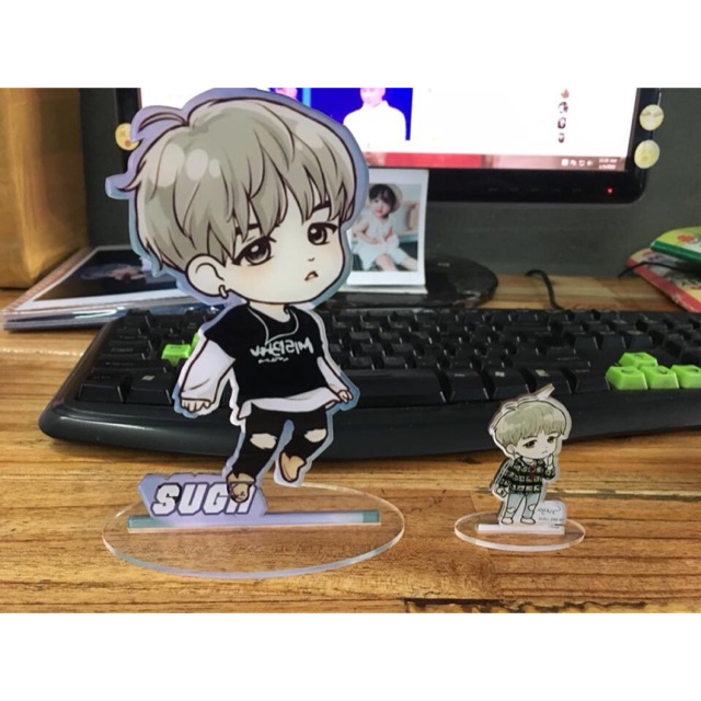Standee | Shopee Việt Nam
