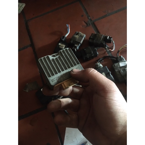 sạc xe Zip | Shopee Việt Nam
