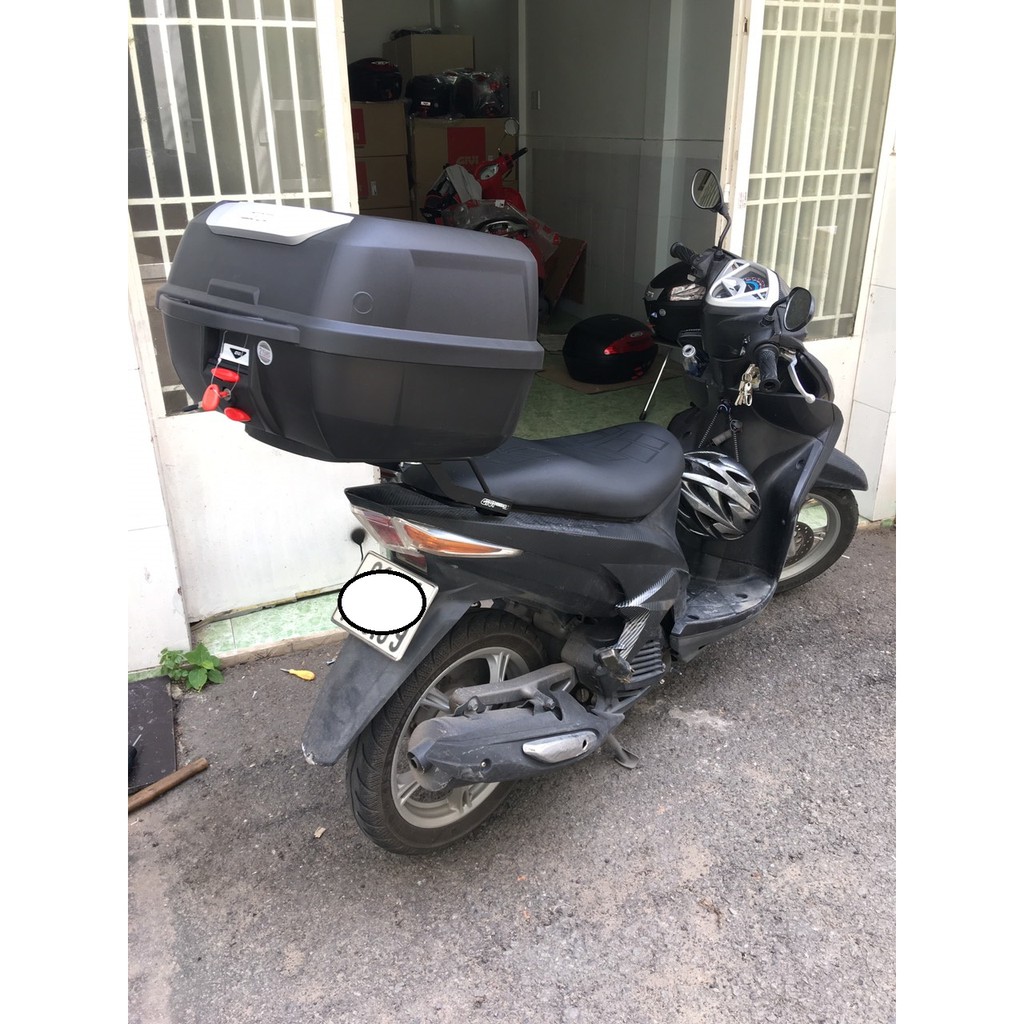 Combo lắp đặt cho Luvias gồm thùng sau givi E43NTL siêu to và baga cho ...