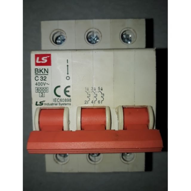 Aptomat 3 pha LS 32A Made in Korea | Shopee Việt Nam