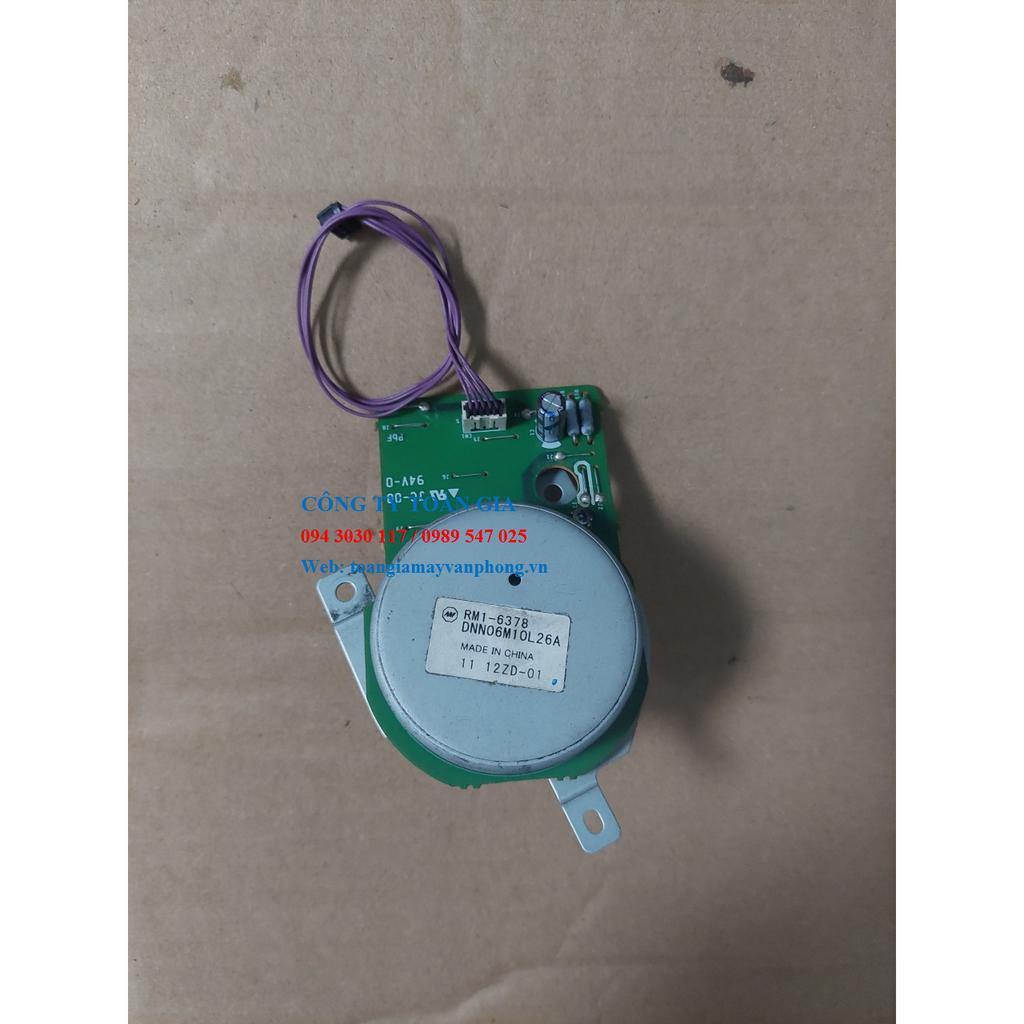 Motor/Mô tơ RM1-6378 hoặc RM1-6379 lõi trước 8mm chế quạt (bóc máy ...