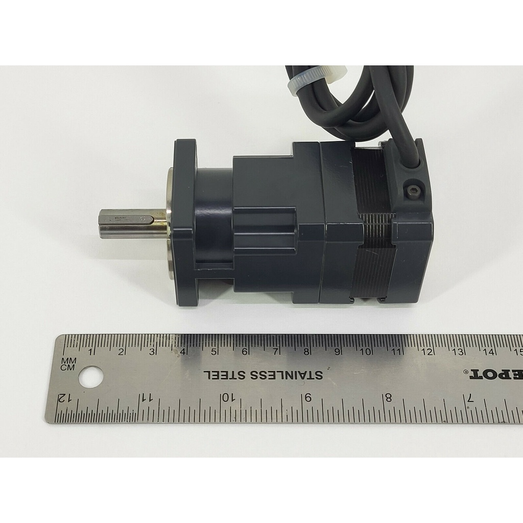 Step 42 + hộp số harmonic 1/30 1/50 1/100 | Shopee Việt Nam