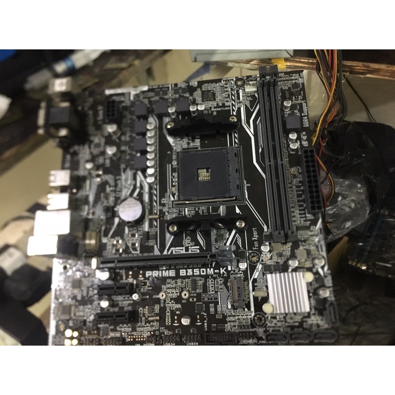 Chipset: AMD B350 Socket: AMD AM4 Chuẩn kích thước: M-ATX Số cổng xuất ...