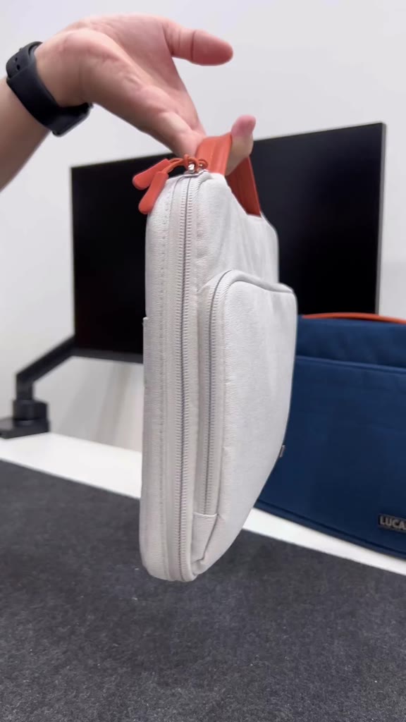 Túi Chống Sốc, Chống Nước Macbook/Laptop Lucas Plus Có Quai Xách, Ngăn ...