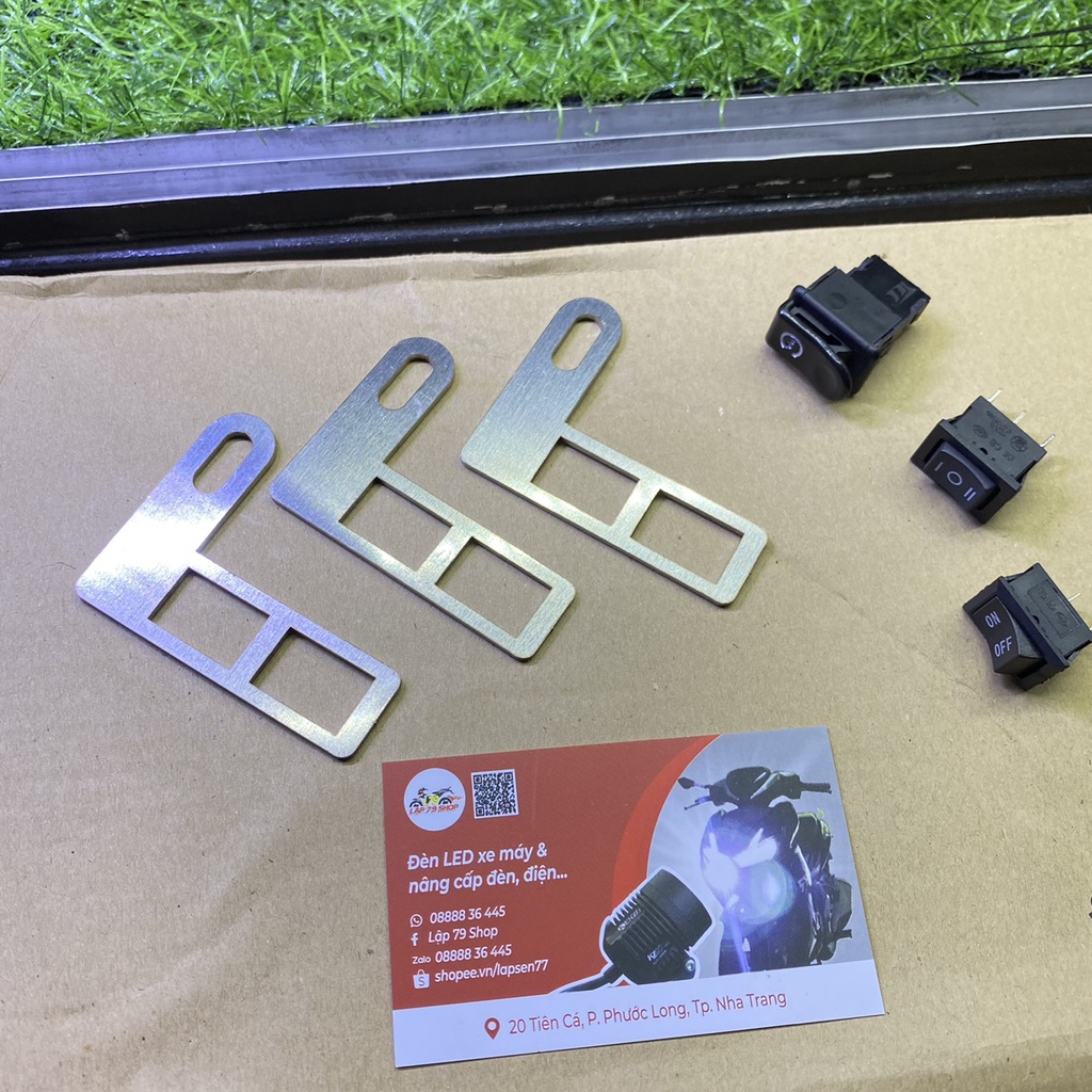 Pat Inox 2 Lỗ Vuông Gắn Công Tắc On Off , Passing | Shopee Việt Nam