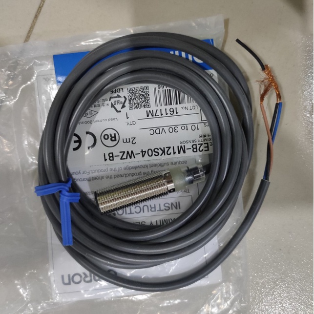 Cảm Biến OMRON E2B-M12KS04-WZ-B1 | Shopee Việt Nam