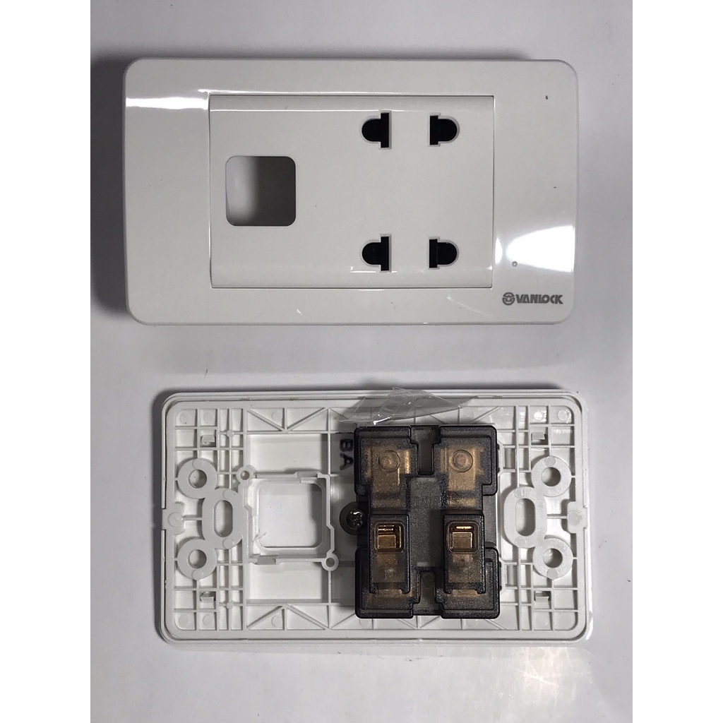 1,2 ổ cắm + 1,2 lỗ S18A Sino | Shopee Việt Nam