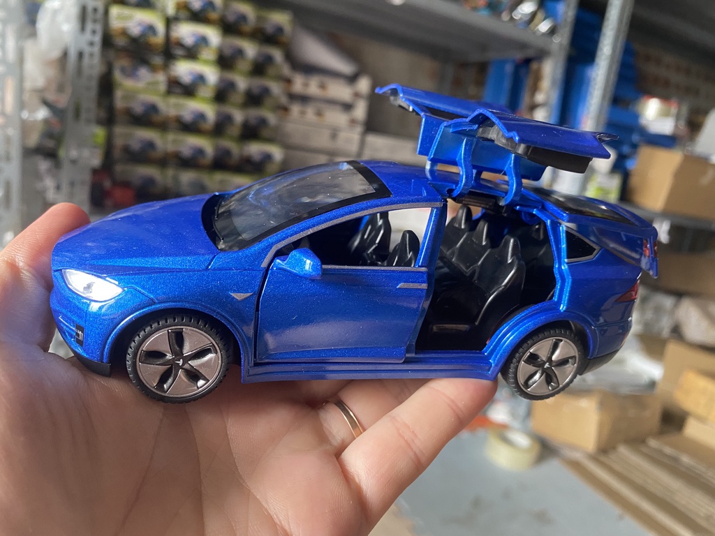 Mô hình xe Tesla Model X KAVY bằng hợp kim có nhạc đèn mở được tất cả ...