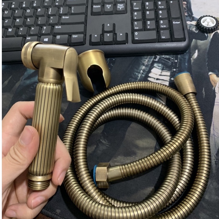 Vòi xịt vệ sinh đồng vòi xịt nhà vệ sinh giả cổ và dây 1m2 đế cài cao ...