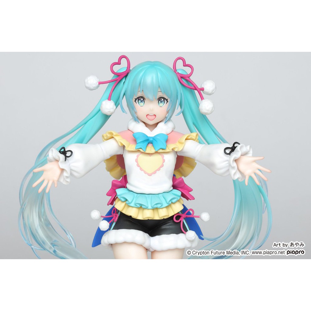 Mô hình Hatsune Miku - Winter image ver Nhật Bản chính hãng | Shopee ...