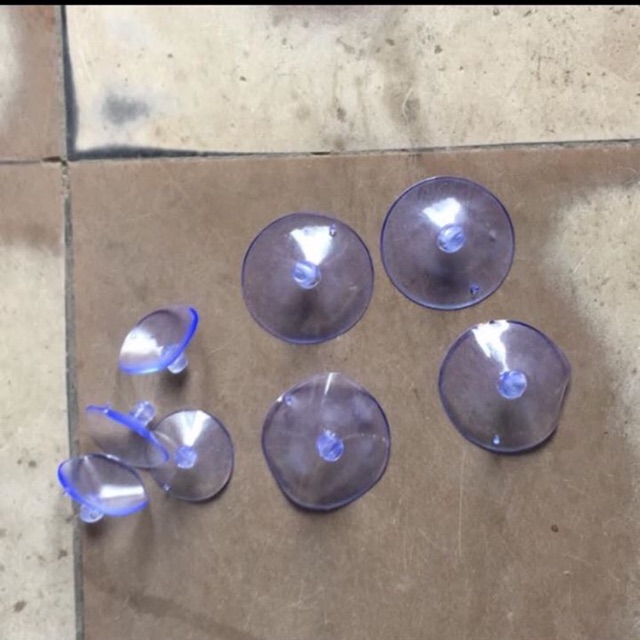 Miếng nhựa hít kê kính mặt bàn ( giá 10c ) | Shopee Việt Nam