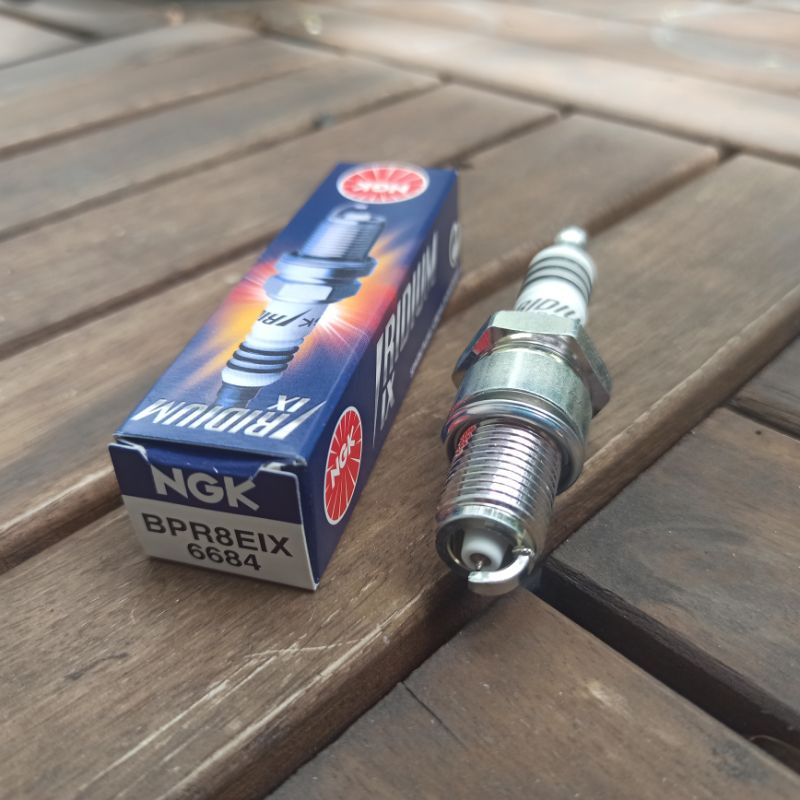 Bugi NGK Iridium - BPR8EIX (chân dài, ren 14mm) | Shopee Việt Nam