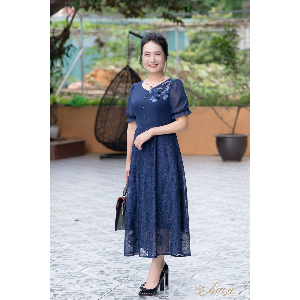 Váy trung niên/ Đầm trung niên - DV18 xanh than chân ren | Shopee Việt Nam