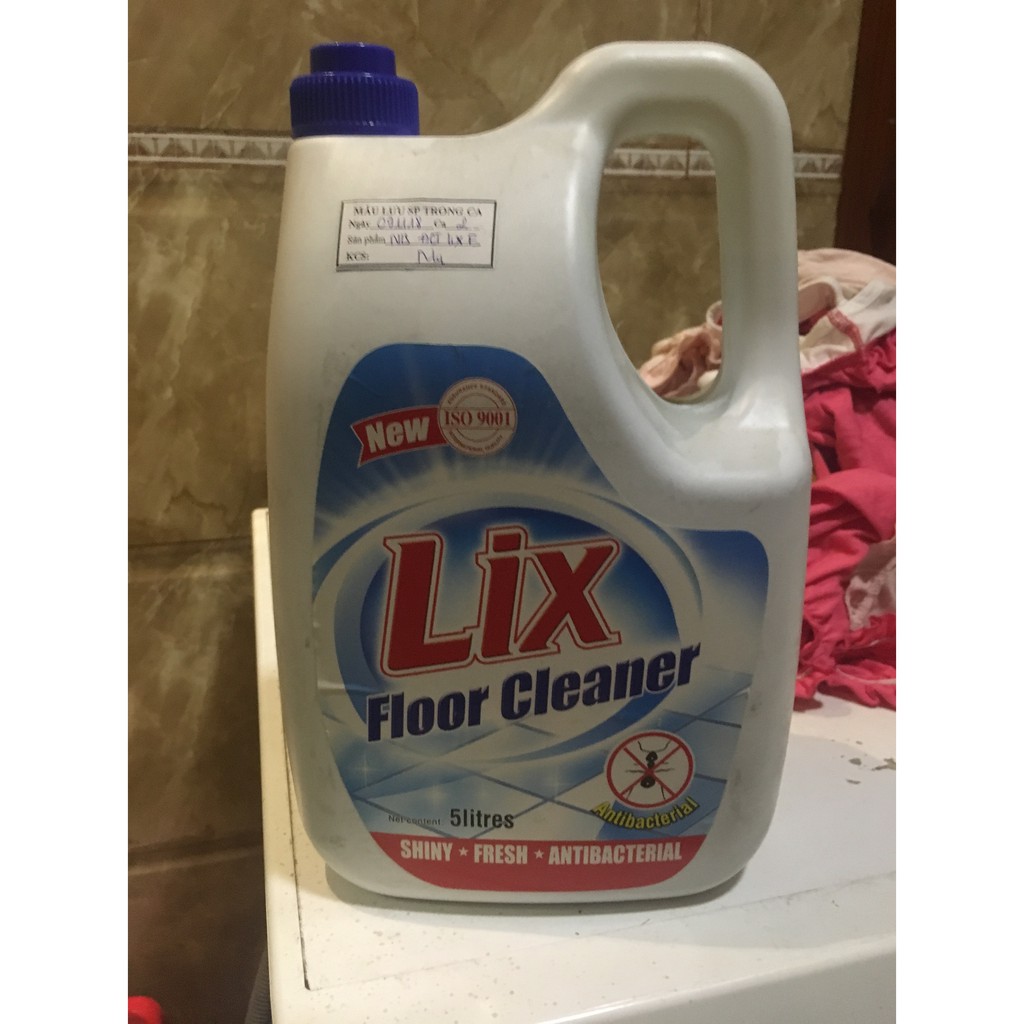 Nước lau sàn Lix 5kg Tang Kem Rua Tay 500ml | Shopee Việt Nam