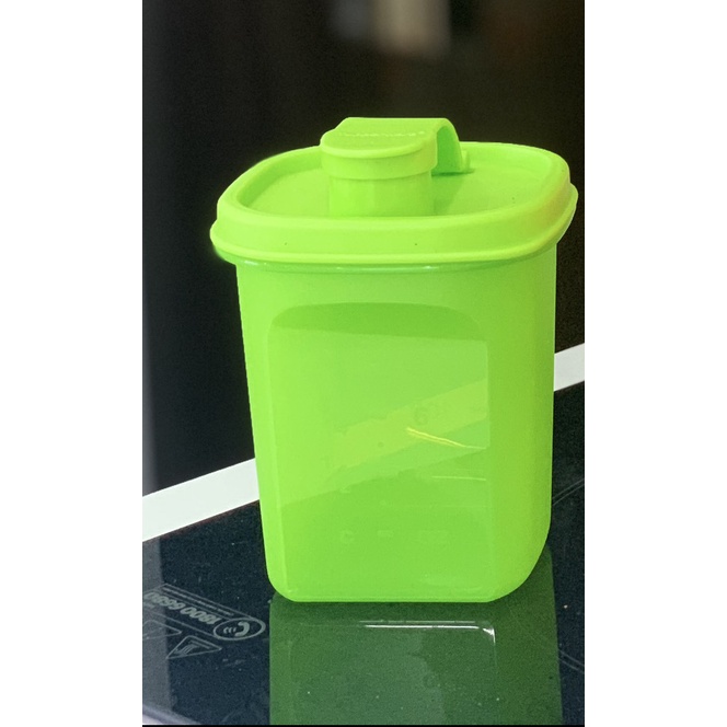 Bình nước nhựa nguyên sinh Slim Line Pitcher, hàng chính hãng Tupperwae ...